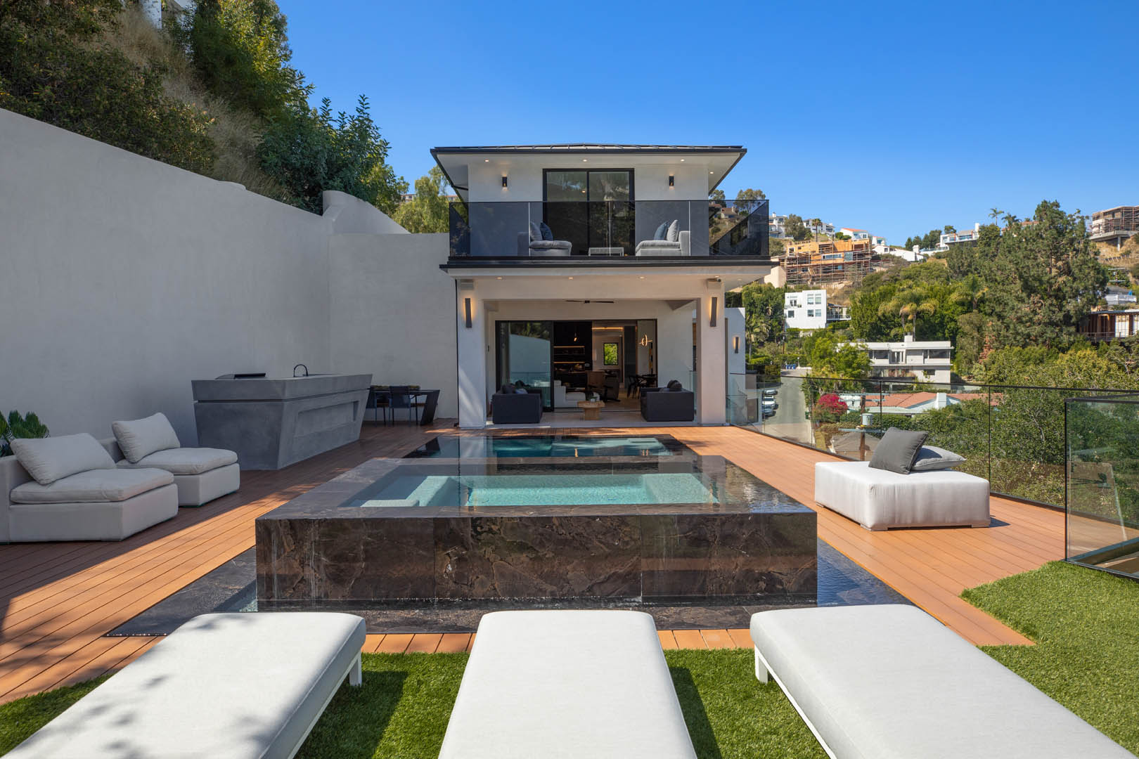 Custom Single-Family Home Design & Build in Los Angeles | RL Remodeling