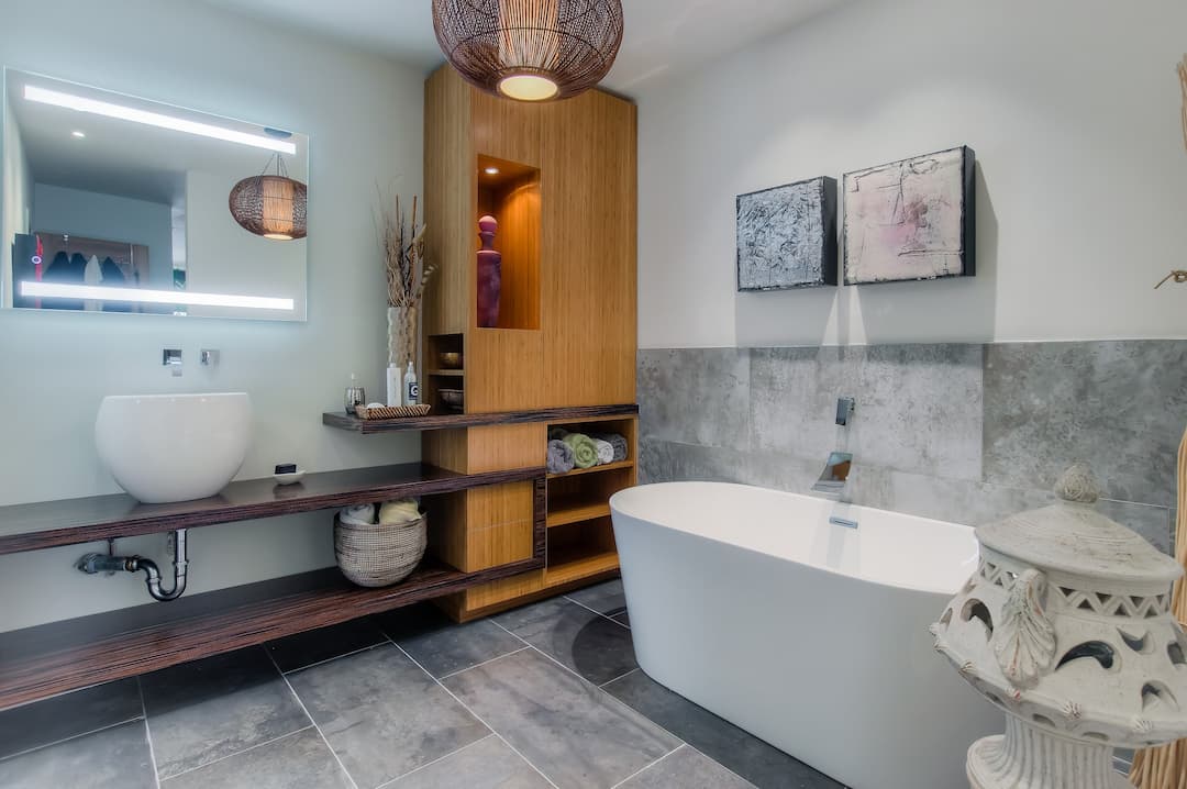 Bathroom Projects Photo Gallery | RL Remodeling