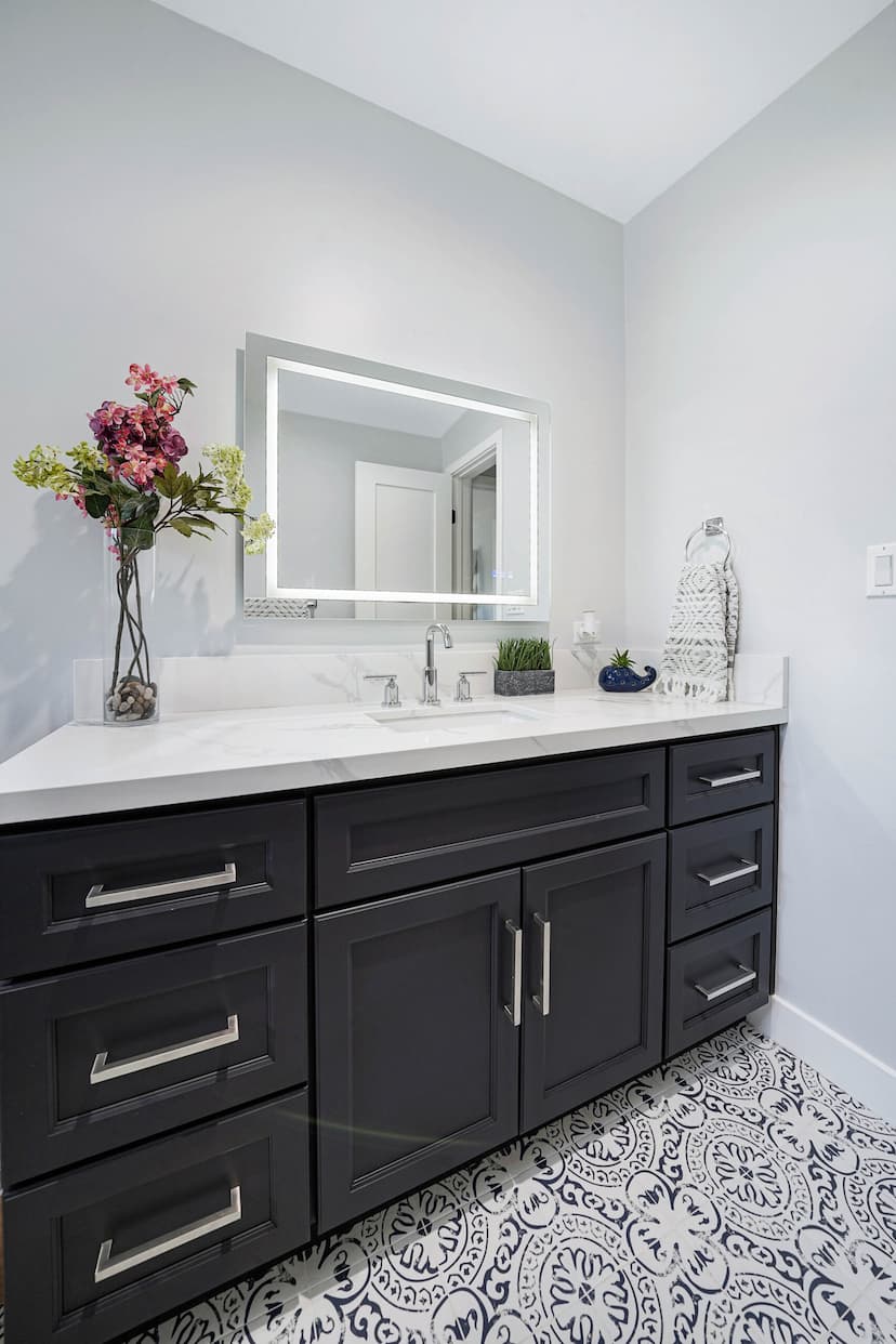 Bathroom Projects Photo Gallery | RL Remodeling